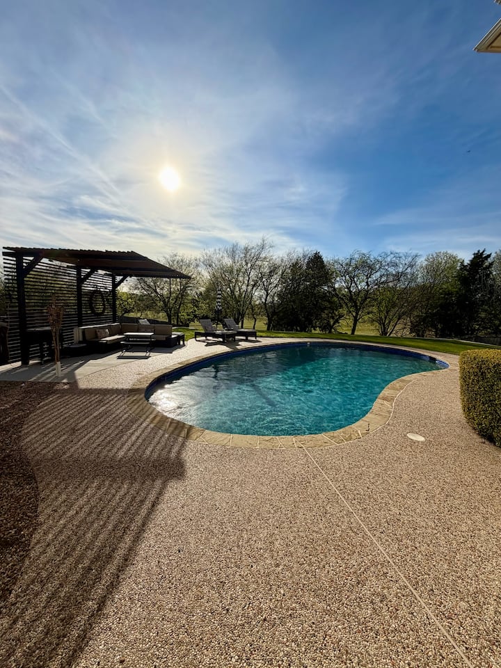 Luxury Pool Home | World Cup Ready |Prime Location - Cedar Hill, TX