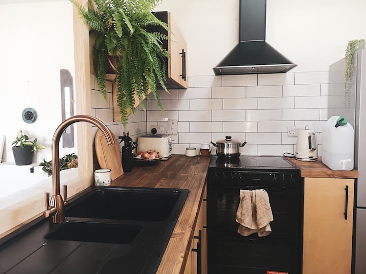 Log Cabin By The Sea - Clare County