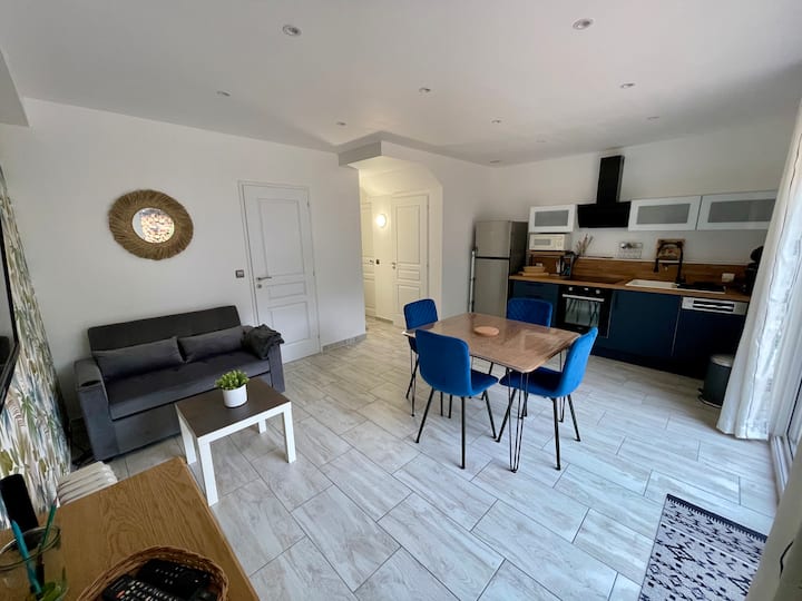 Appartement Dans Une Villa - Saint-Clair