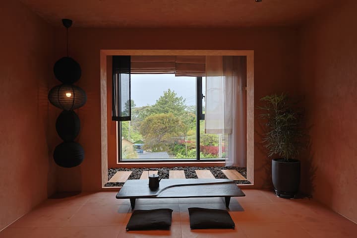 Notora No.21 - Seogwipo-si