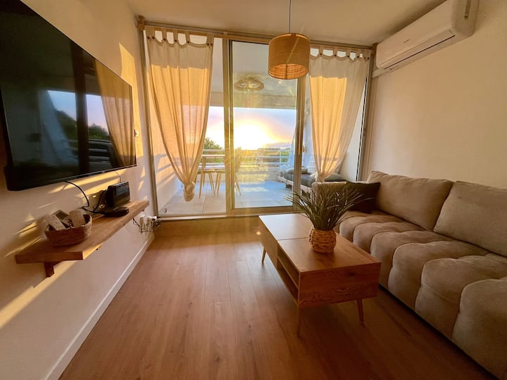 Superbe Appartement Vue Mer Et Coucher De Soleil - Saint-Gilles les Bains