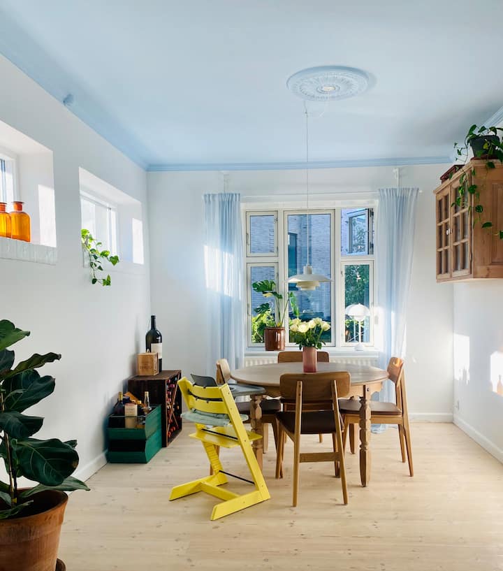 Stor Og Lys Lejlighed I Hjertet Af Aarhus - Aarhus