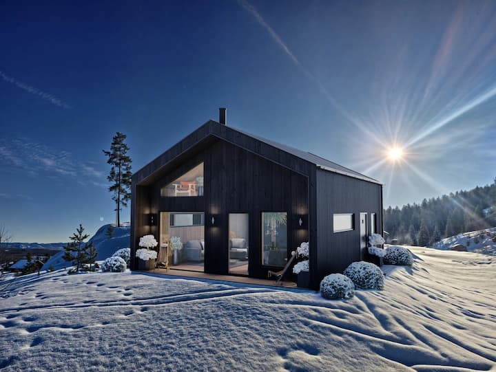 Blefjell Sentralt, Nyoppført Moderne Hytte - Norway