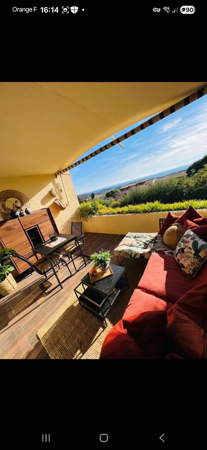 Studio Vue Mer Au Cœur De La Croix Valmer - Plage de Pampelonne