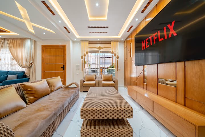 Villa De Lujo: Vistas Al Mar En Zona Privada - Tangier