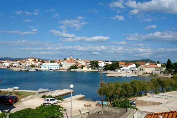 Soldatic Apartments - Apartment W/ Sea View - Tisno