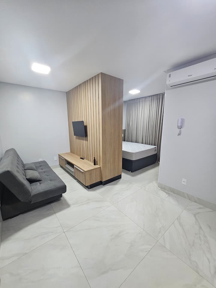 Flat Mobiliado, óTima Localização. - Rio Verde