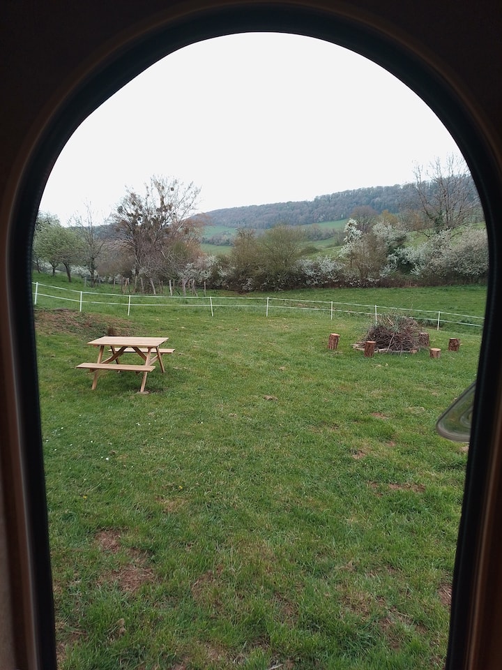 Caravane Vintage N°1 De La Source à Lolo - Arc-et-Senans