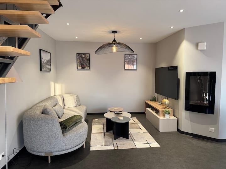 Jardin • 80m² • 3 Chambres • 7 Pers •Parking+borne - Puy-de-Dôme