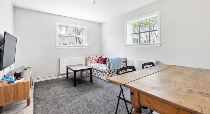 Bright & Cozy Reykjavík Apartment – Prime Location - Reikiavik