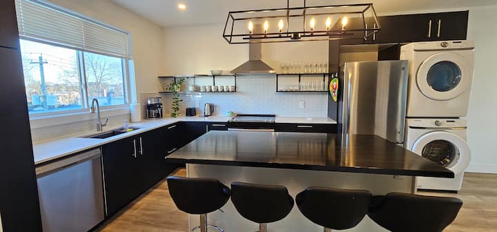 Adorable 2 Bedroom 2 Bathroom - Halifax, NS, Canadá