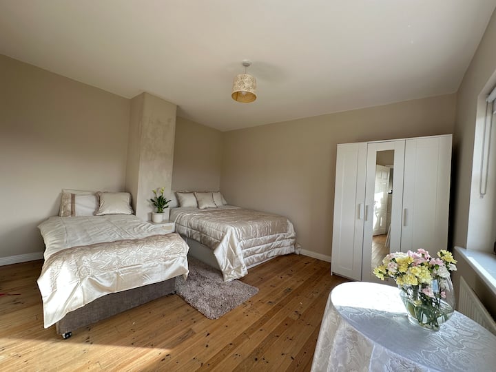 Cozy Family Stay/breakfast & Free Pickup/westport - Westport