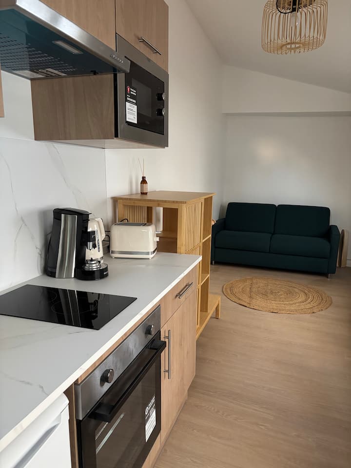 Charmant Studio Rénové Central Avec Wifi - Saint-Germain-en-Laye