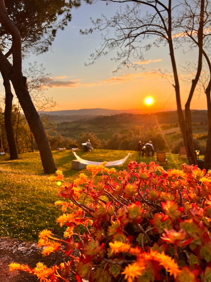 Chianti Room In Mancino's B&b - Monteriggioni