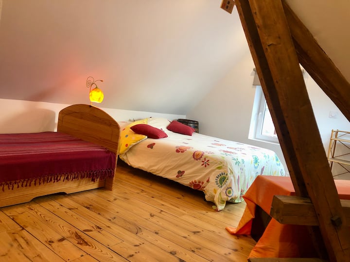 Chambre Sous Les Toits - Le Puy-en-Velay