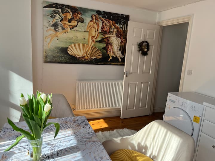 Flat With Parking Close To Cornish Beaches - Pool