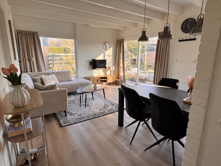 Sage & Sand Retreat - Lisse