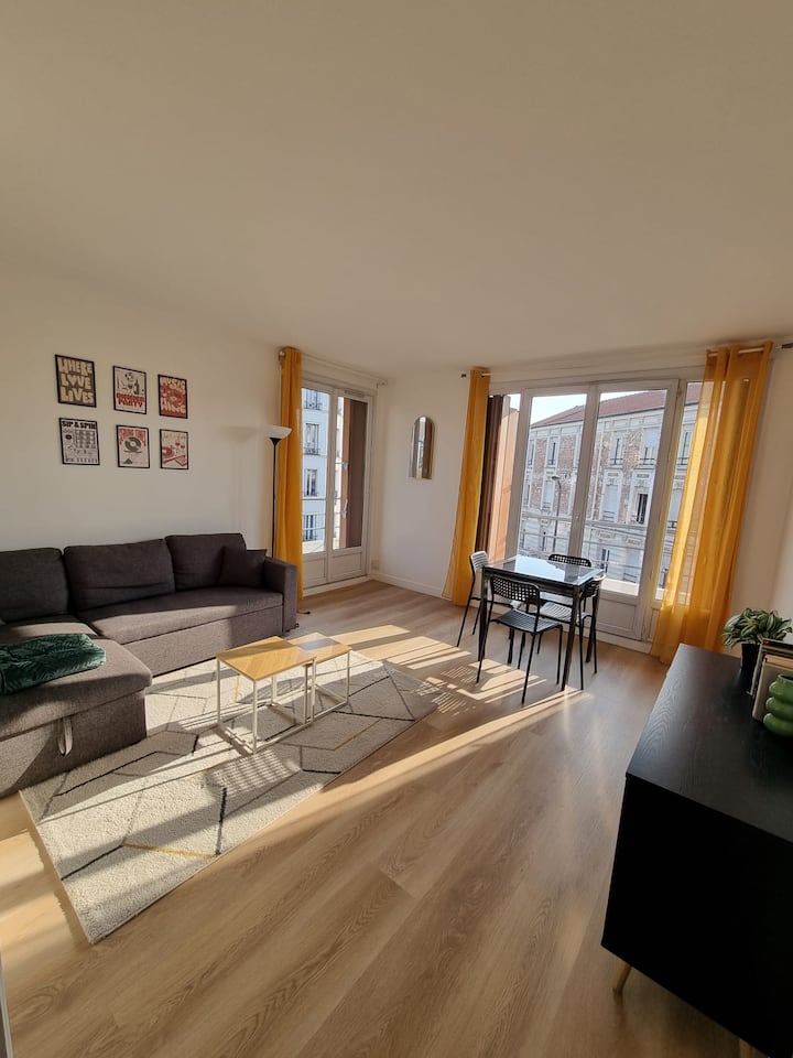 T2 Lumineux & Cosy – Proche Paris - Balcon / Wifi - Rosny-sous-Bois