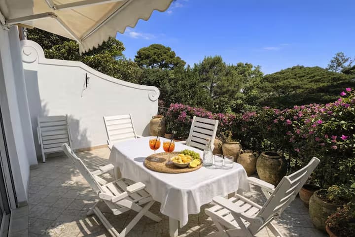 Quiet Capri Apartment With A Large Terrace - Capri