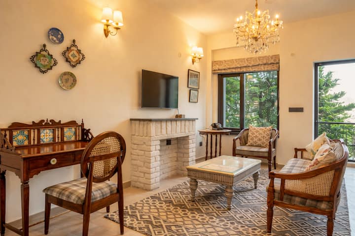 Floss 2bhk By Almost Heaven Mussoorie - 穆索里