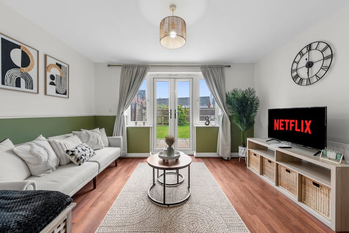 2br En Suites | Garden & Parking | Near Heathrow - Maidenhead