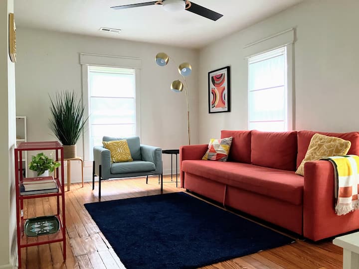 Darling Duplex Near Downtown Lawrence - Lawrence, KS