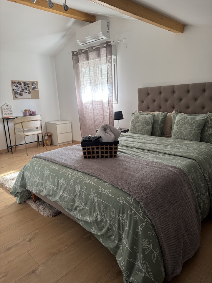 Chambre à 7min De Aix Tgv Et Aéroport Marignane - Vitrolles