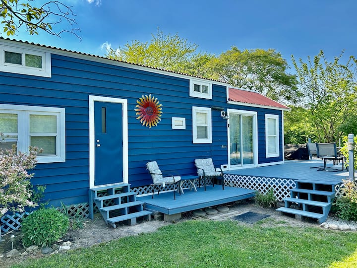 Island Getaway With A Lake View At Villa 42 On Mbi - Kelleys Island, OH