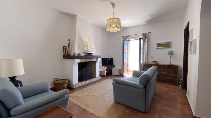 A 100m Da Praia Atlântica - Vila Nova de Milfontes