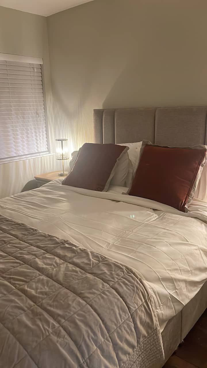 Anna & Jim’s Cottage - Londonderry