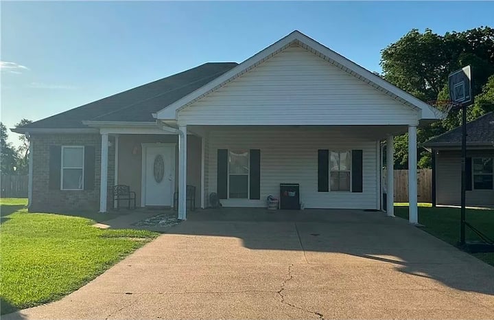 Chill And Comfy - Alexandria, LA