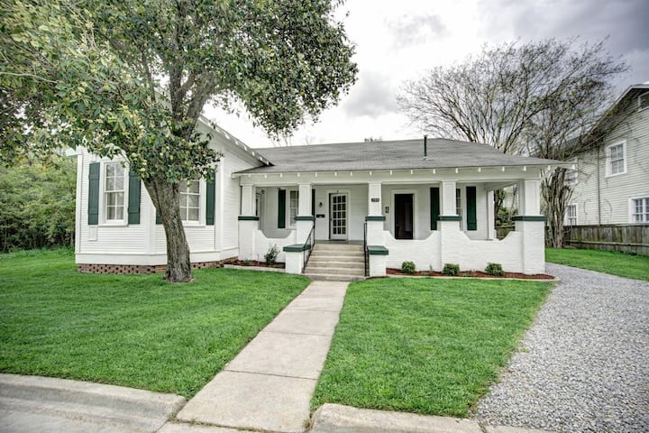 Downtown Natchitoches Cozy 1br Retreat - Natchitoches, LA