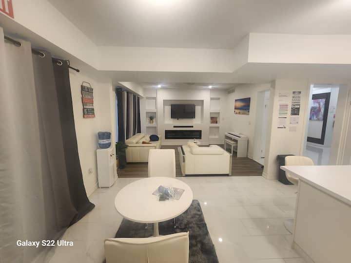 Safe Premium Comfort Living – Stylish & Serene - Welland