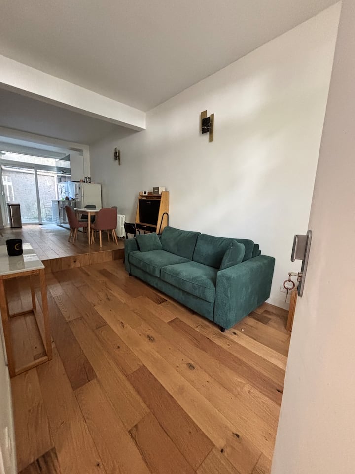 Appart Cosy En Maison De Ville | Patio | Issy L12 - Issy-les-Moulineaux
