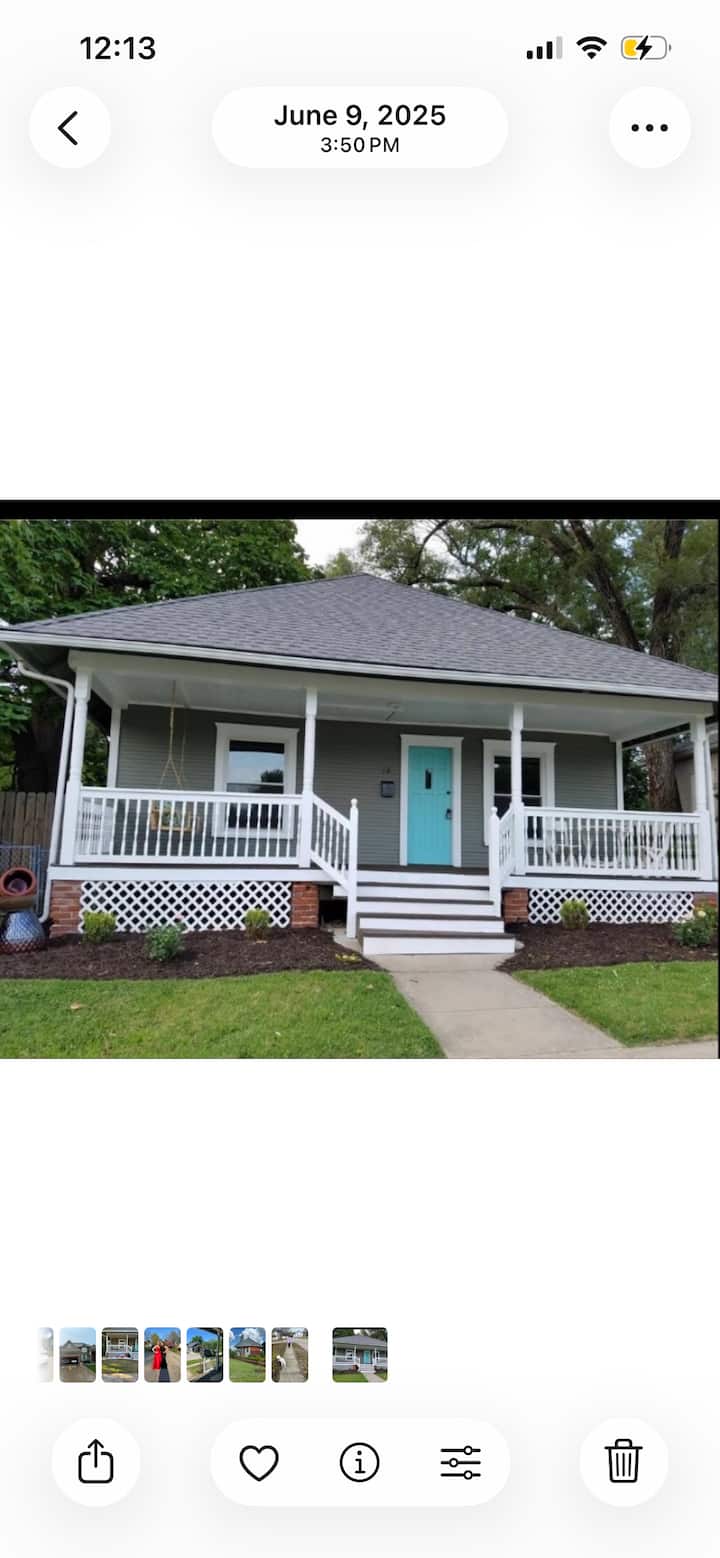 Liberty Storybook Bungalow - Liberty, MO