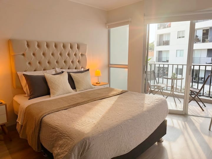 Cozy Loft: Wifi 600 Mbps | Private Balcony - Peru