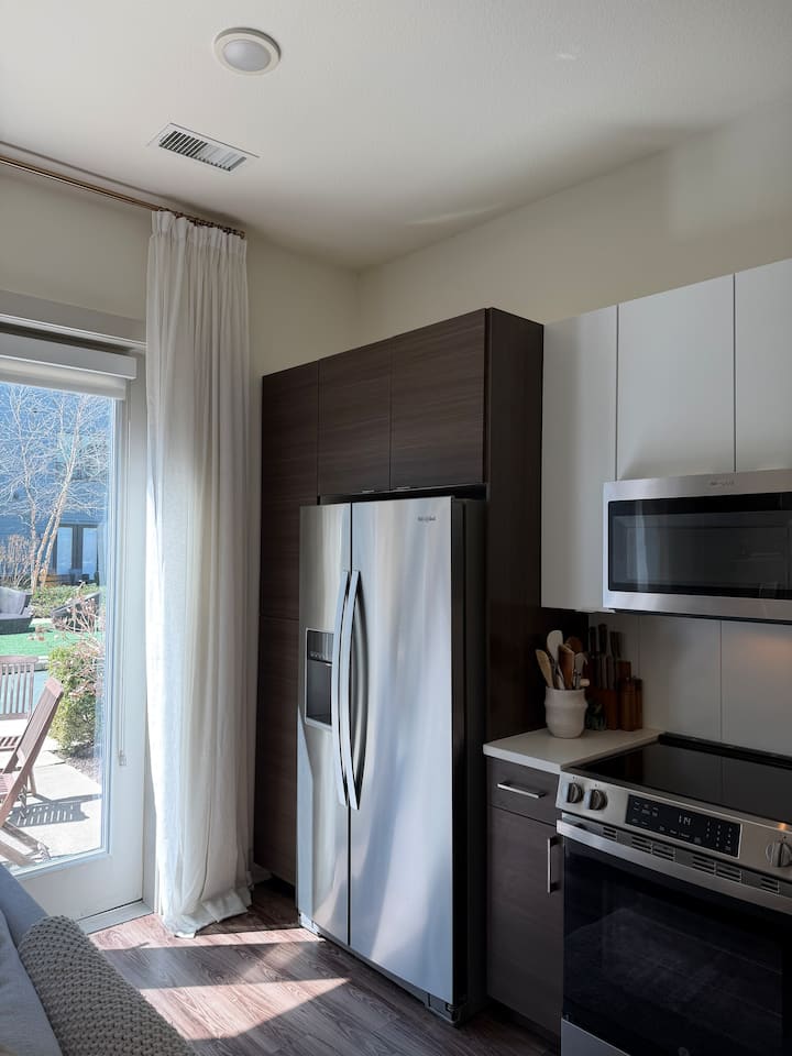 Pittsburgh Strip District Apt, Minutes To Stadiums - Pittsburgh