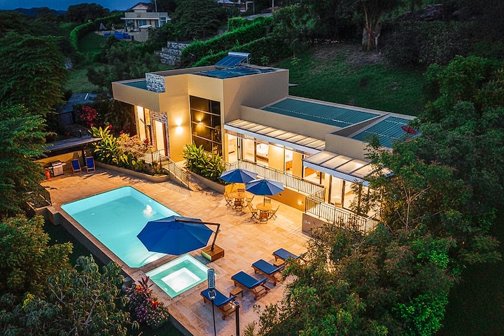 Casa Deluxe En Anapoima - La Mesa