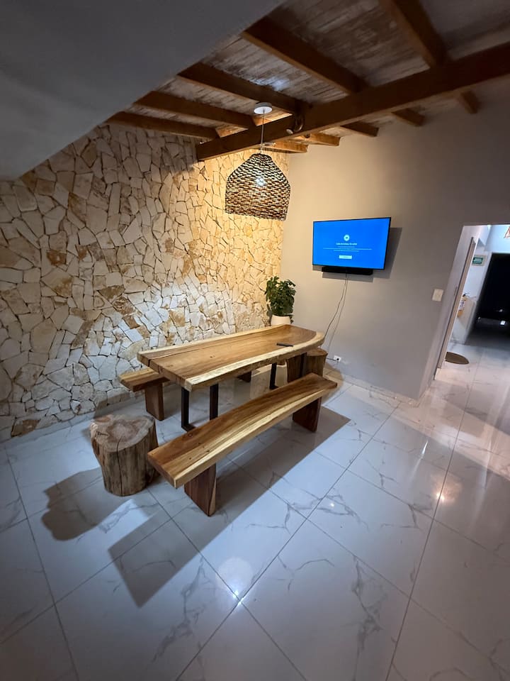 Provenza El Poblado | 7br | Piscina Y Jacuzzi - Medellín
