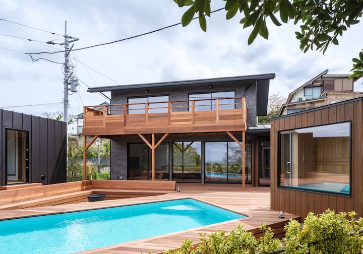 【2026年築】サウナ・プール・バルコニー完備！ / 富津の海を感じる1棟貸切宿 / 最大11名 - 富津市