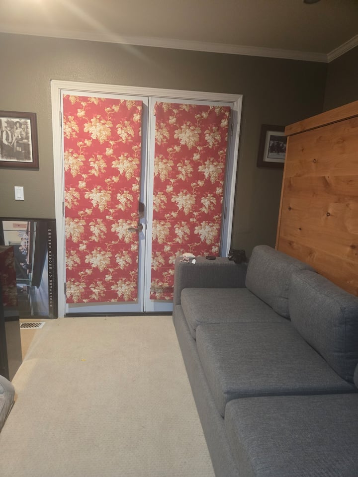 Mark's Room - Santa Rosa, CA