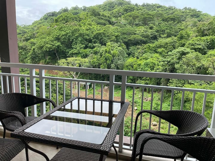 Condo Unit In Pico De Loro, Nasugbu, Batangas - Tuy