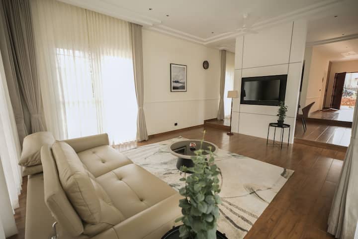 Cozy And Elite Stay With Private Swimming Pool! - Yelagiri