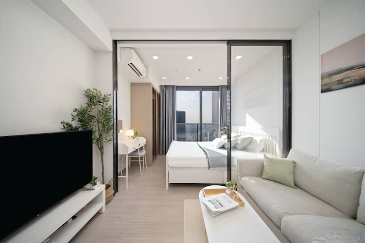 Asoke Rama 9 Mrt | Modern High Floor | Long Stay - Bangkok