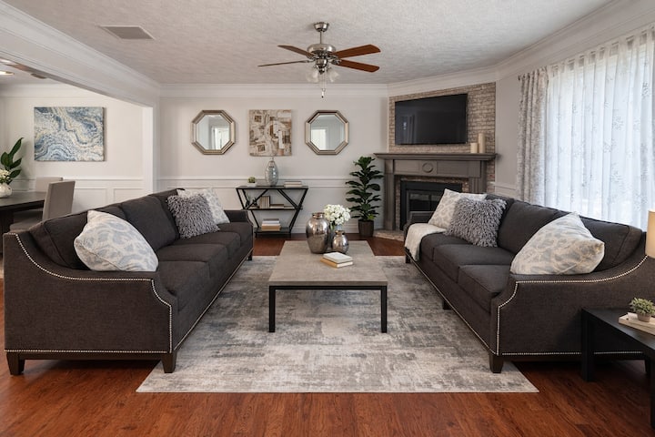 Hot Tub Home Near Lake Lanier & Mall Of Ga - Buford, GA