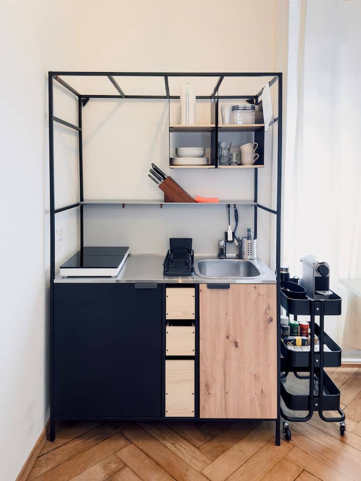 Cozy Central Studio Near Rhein W/ Kitchen - Bâle