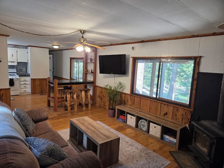 Cedar Soul Sanctuary: Your High Mountain Base Camp - Graeagle, CA