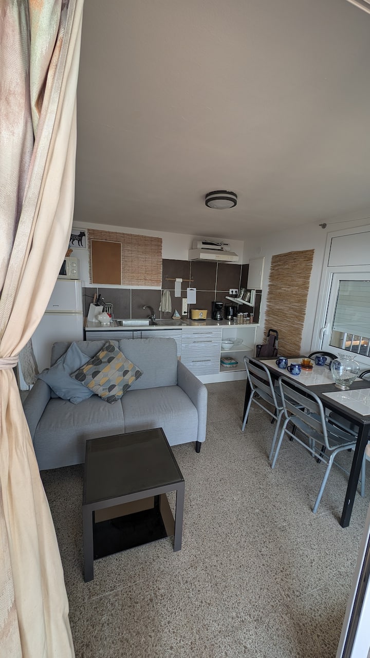 Sea View Studio With Jacuzzi - Lloret de Mar