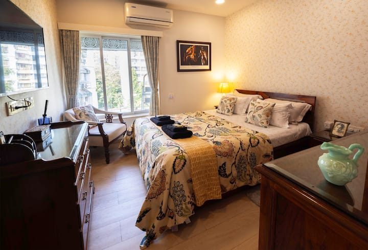 Modern 2br. Quiet. Garden Views. Lift. Renovated. - Mumbai