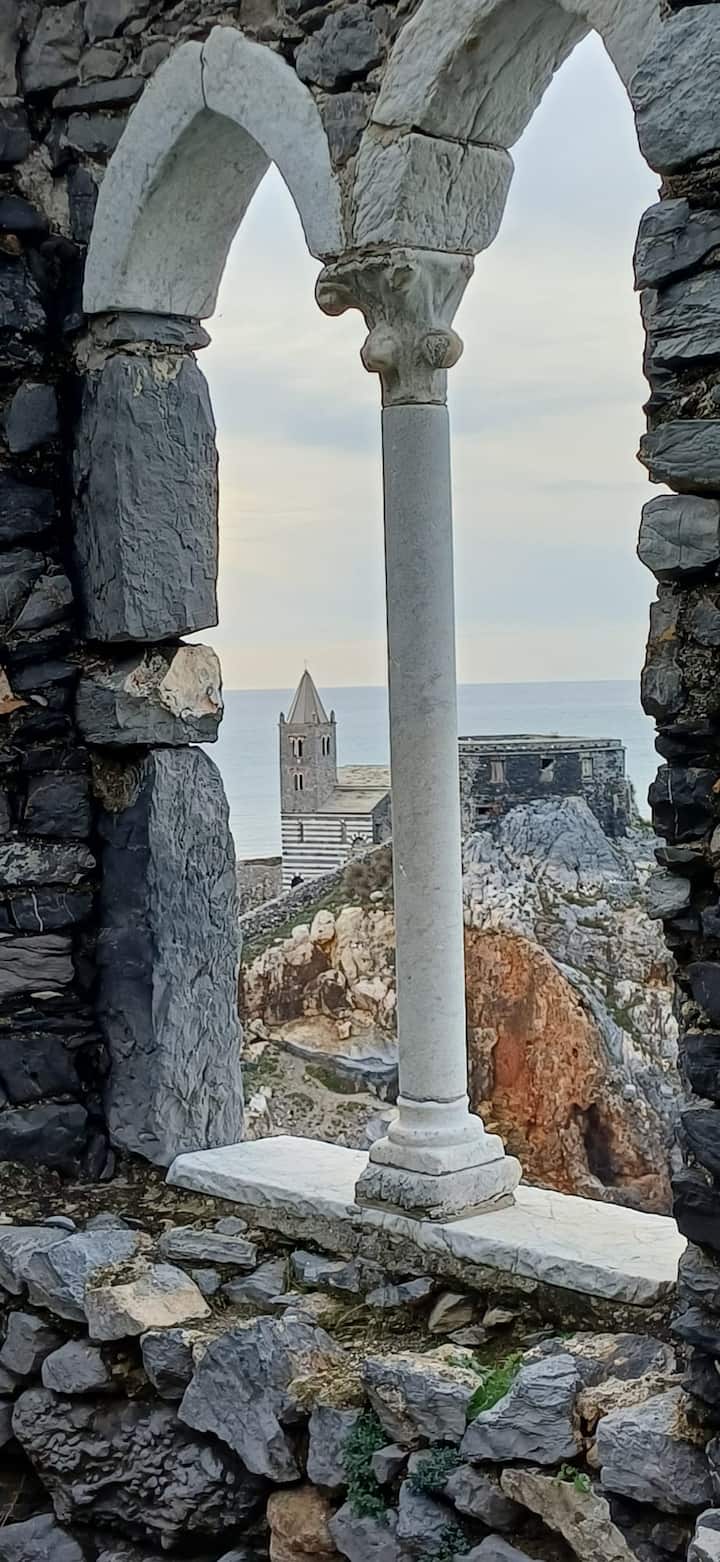La Finestra Sul Caruggio - Porto Venere